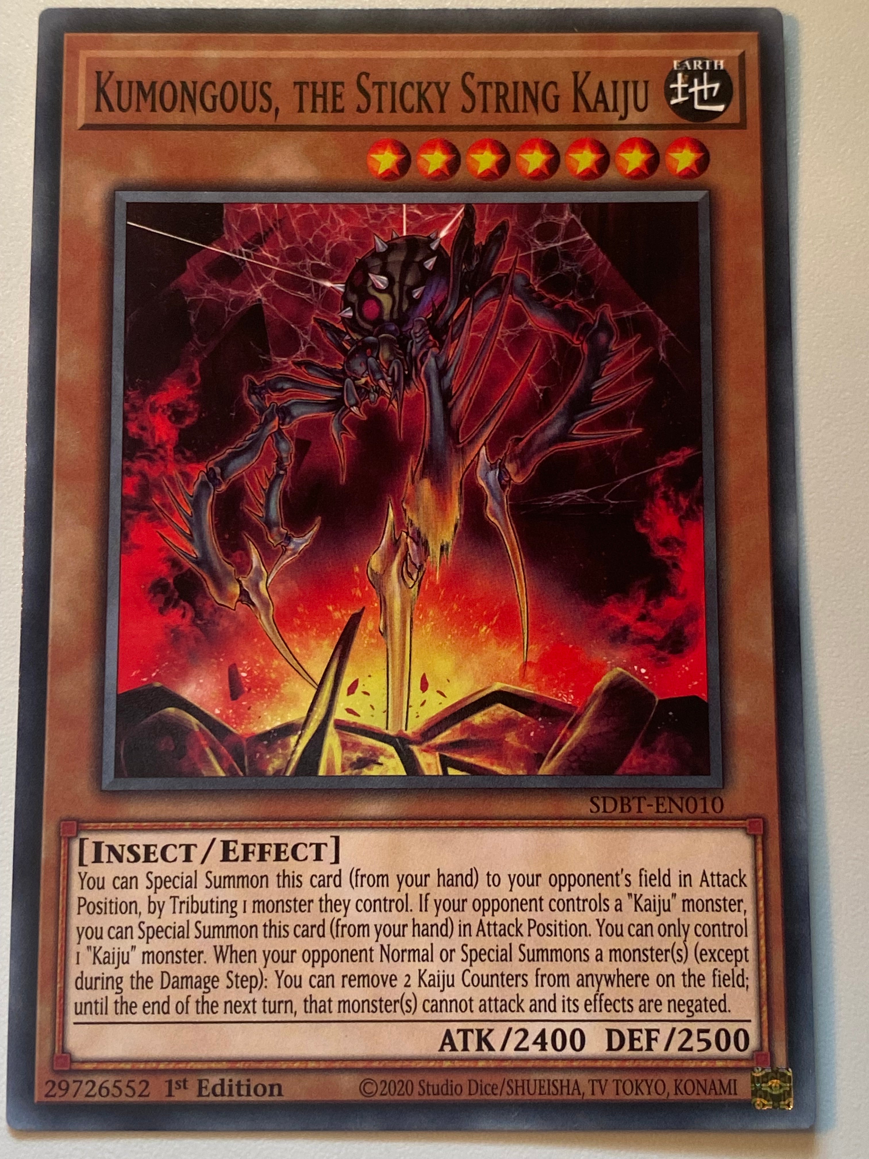 Kumongous, The Sticky String Kaiju SDBT-EN010 – Genesis TCG