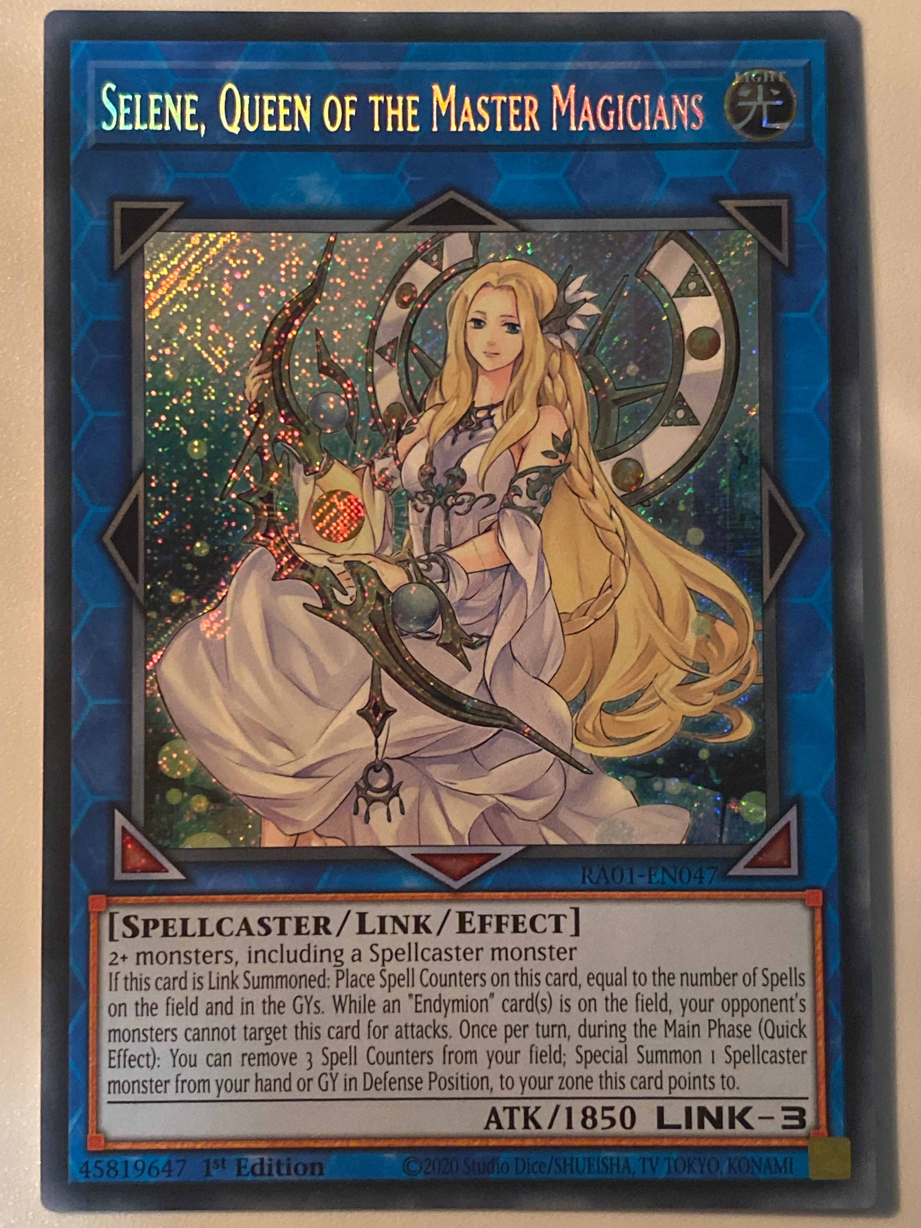 Selene, Queen Of The Master Magicians RA01-EN047 – Genesis TCG